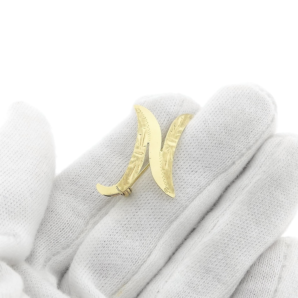 Gouden letter broche; letter N - Juweelwinkel